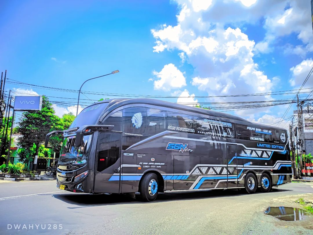 Home - PO SGN HOLIDAY BUS