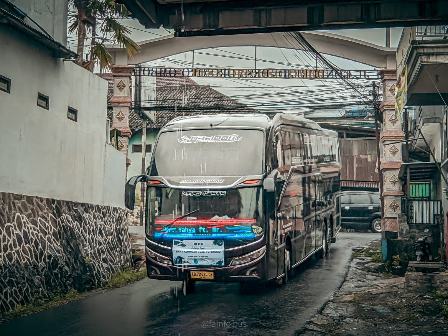 Home - PO SGN HOLIDAY BUS