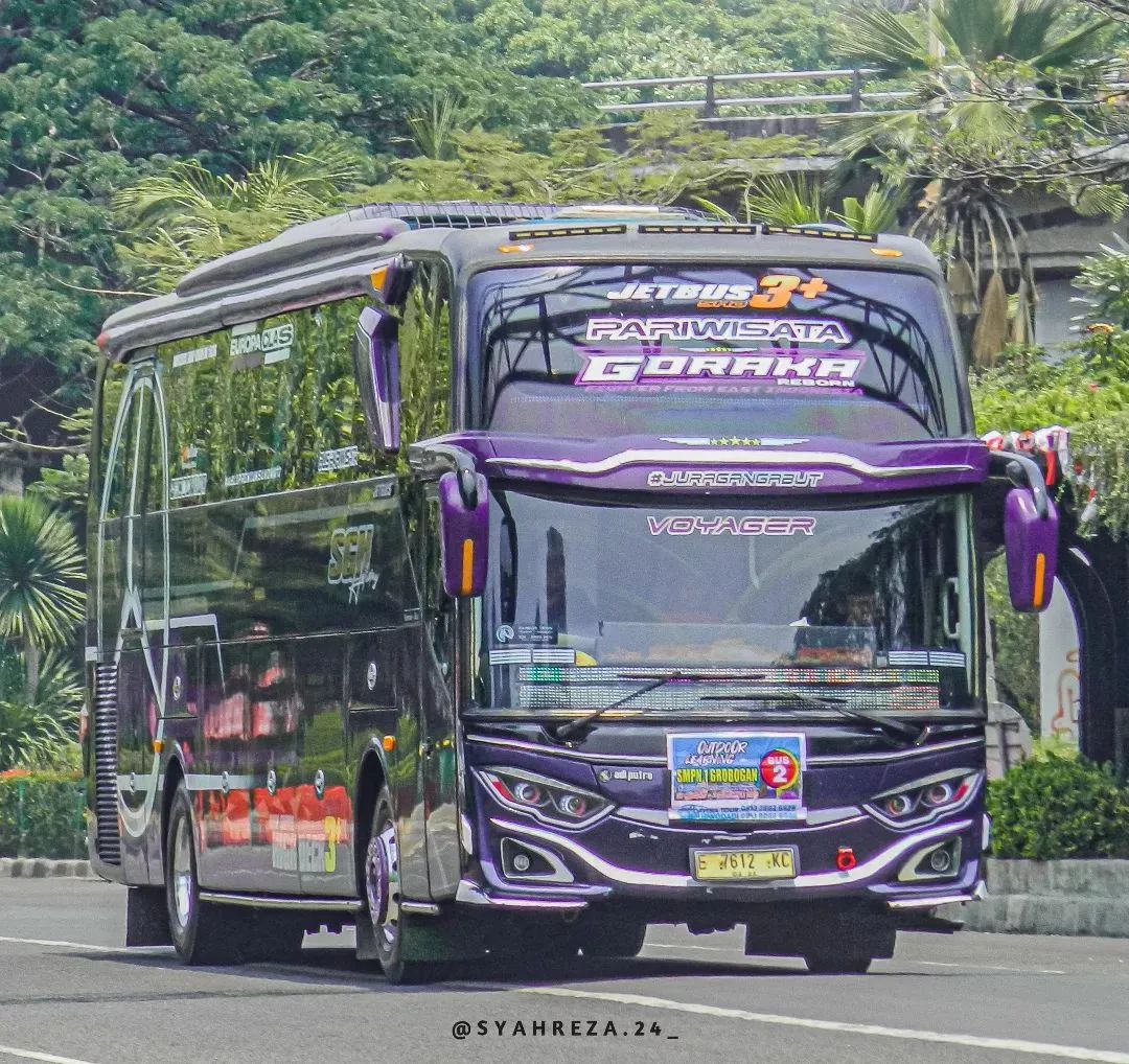 Home - PO SGN HOLIDAY BUS